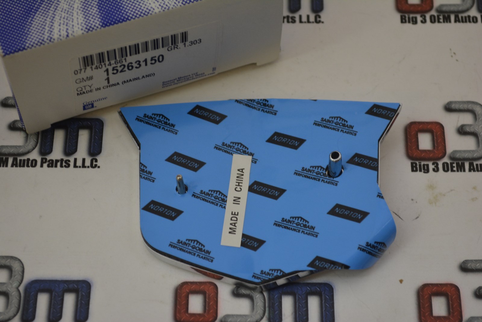 08-14 Cadillac CTS STS 12-13 CTS-V Front Grille Chrome Crest Emblem OEM ...