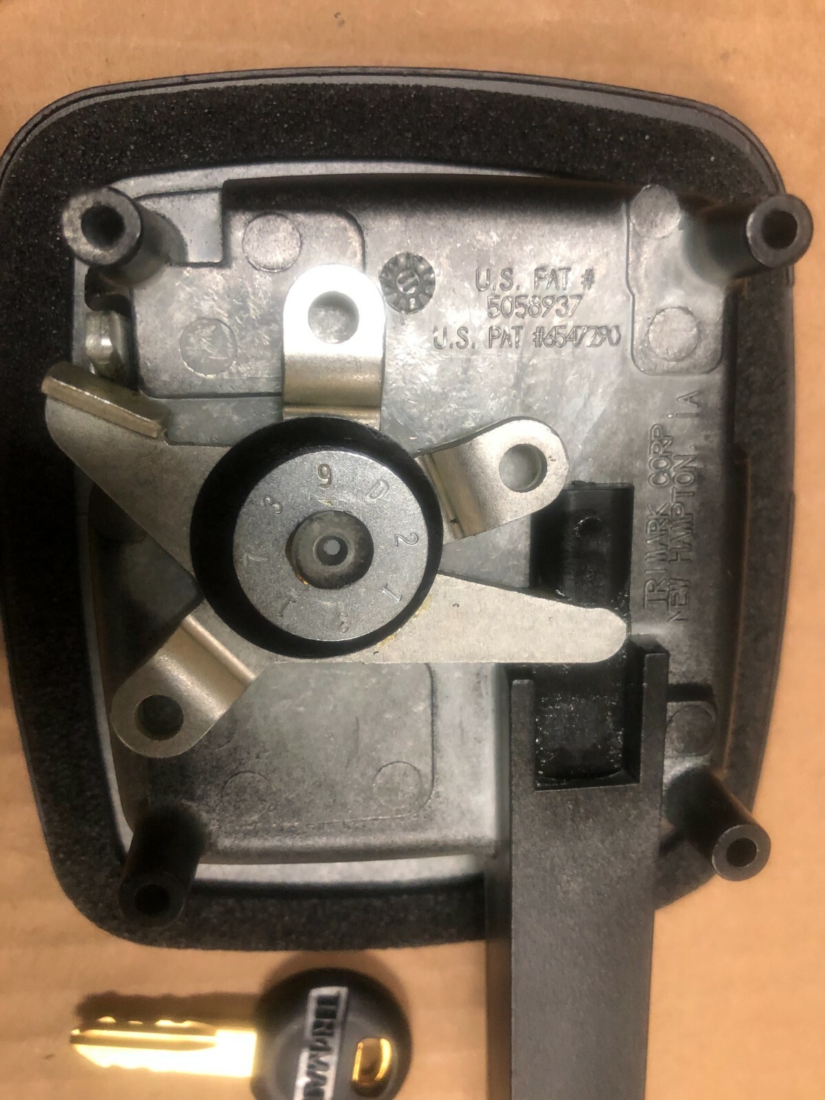 Genuine OEM TriMark CorP Thomas Built Bus TBB 67000234 LATCH PADDLE W ...