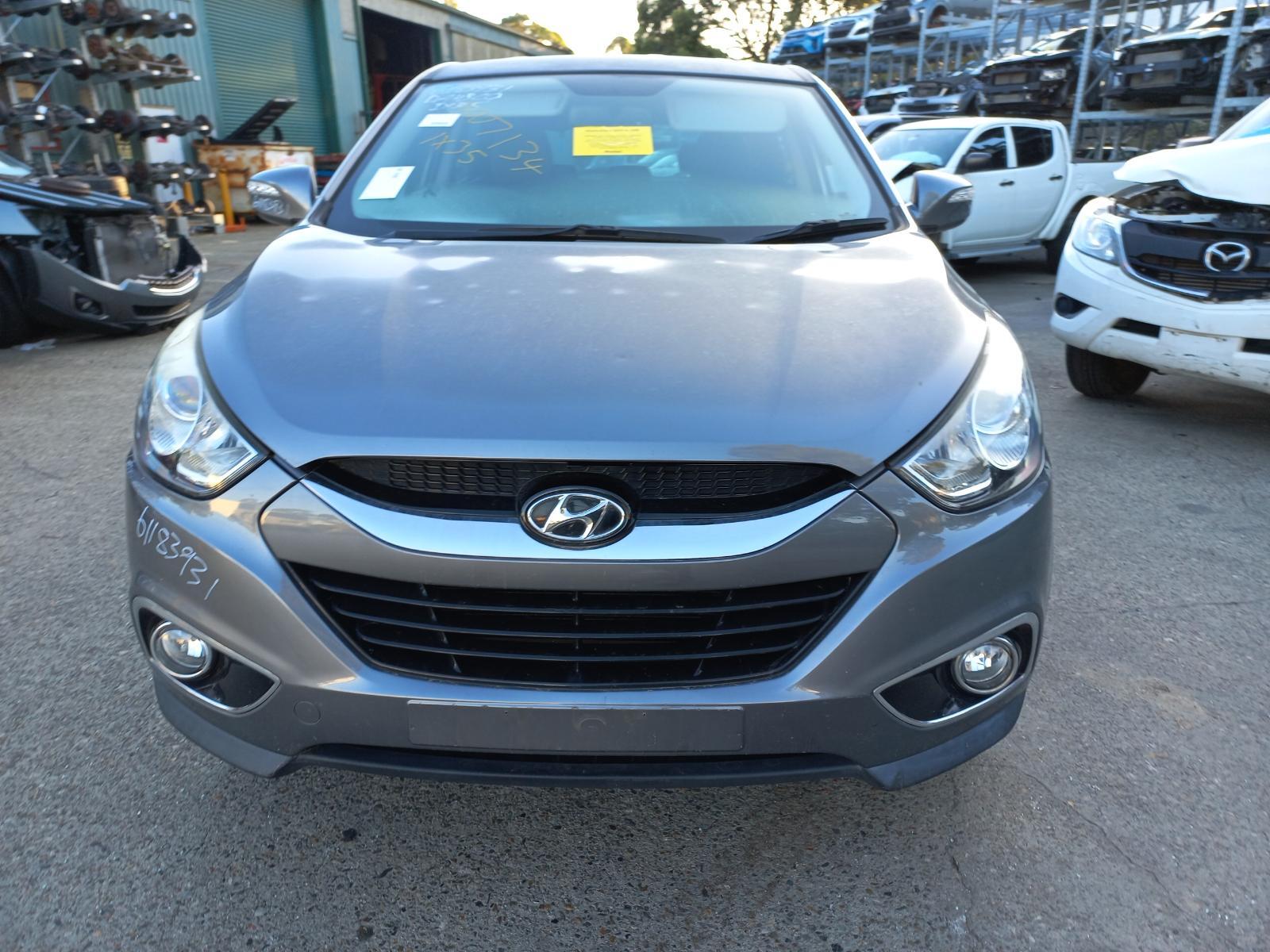 HYUNDAI IX35 REAR GARNISH TAILGATE LAMP (RH SIDE), LM SERIES (VIN TMAJ ...