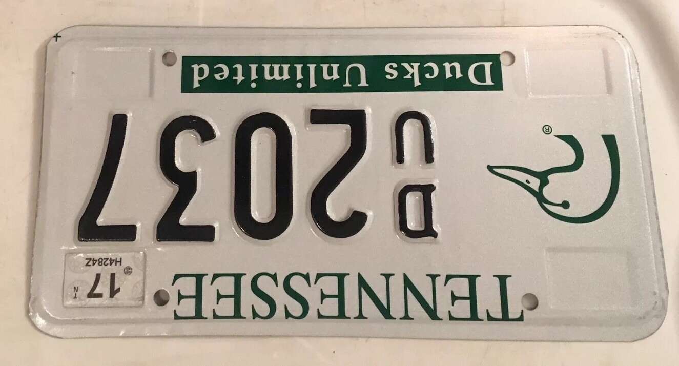 DUCKS UNLIMITED Mallard Duck license plate Hunt Hunter Waterfowl bird D ...