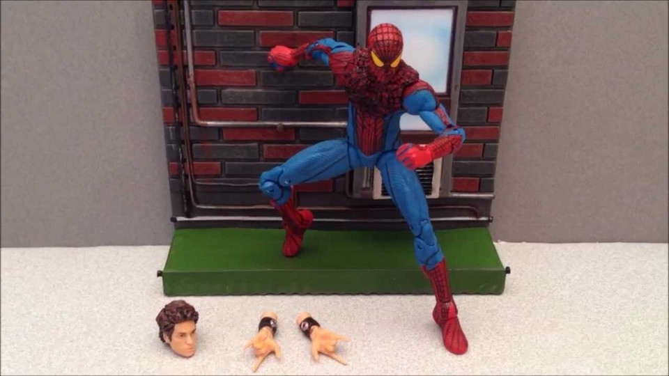 MARVEL Select Amazing Spider-Man Andrew Garfield Unmasked Variant ...