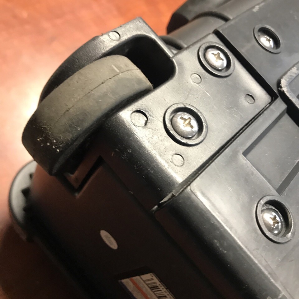 Use Apache 5800 Weatherproof Rolling Carry-On Case +Foam Ip65 Rated ...