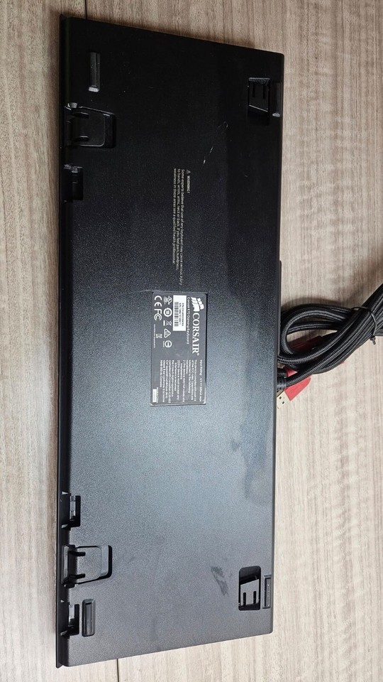 Corsair K70 Mechanical Gaming Keyboard Missing WINDOWS KEY BB3 | eBay