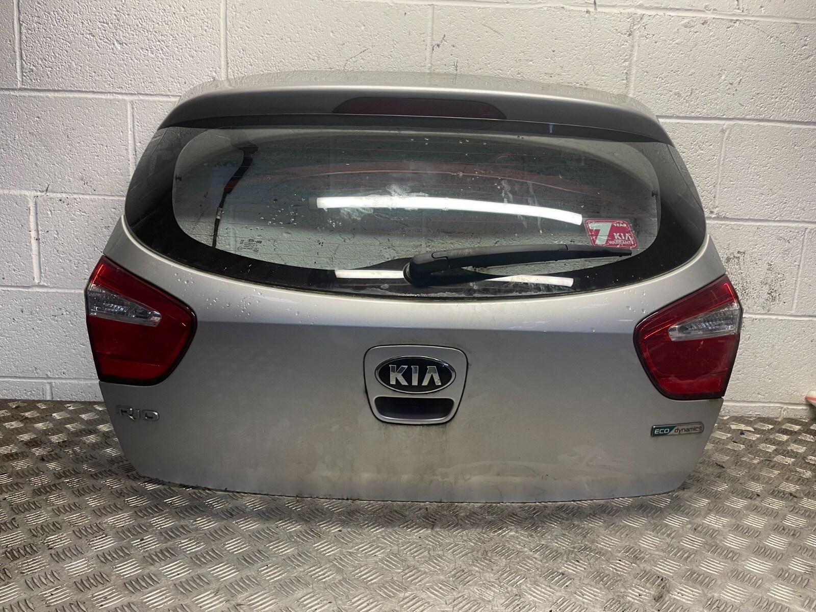 2016 KIA RIO MK3 Boot Lid Tailgate In Silver | eBay UK