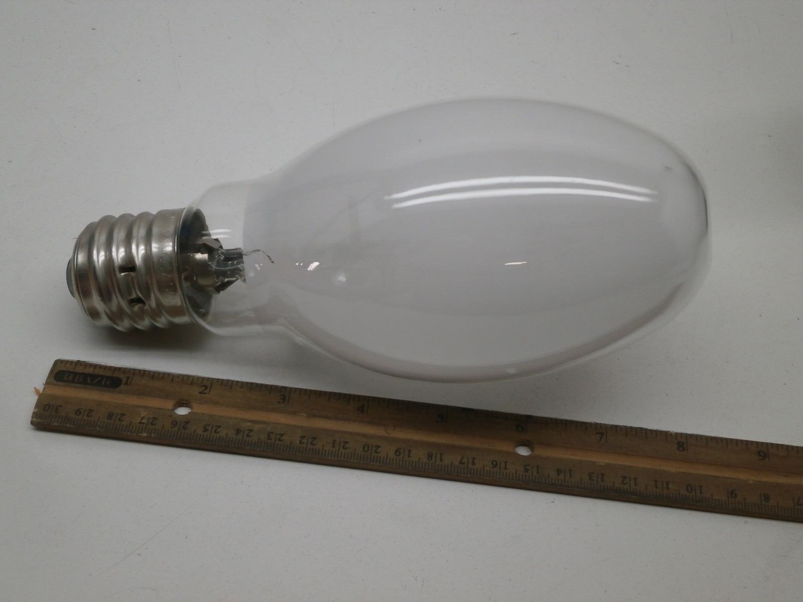 Venture MS175W/C/BU/3K 175-Watt Metal Halide Lamp Light Bulb M57/E 175W ...