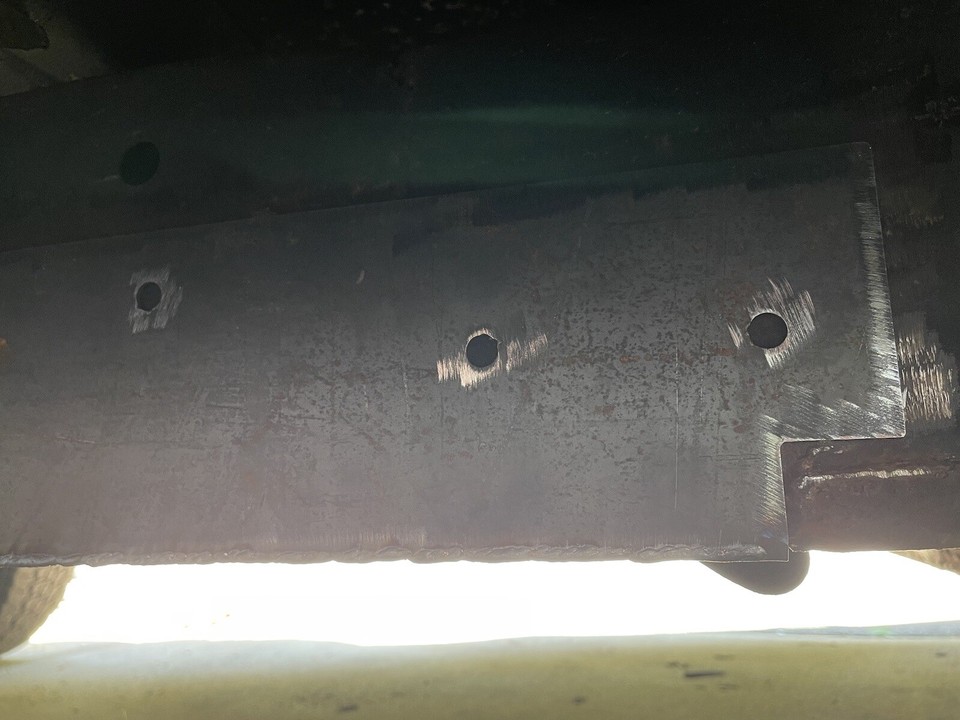 2004-2007 Ford F150 Reg Cab 6'4 Bed Middle Under Cab Rust Repair Frame ...