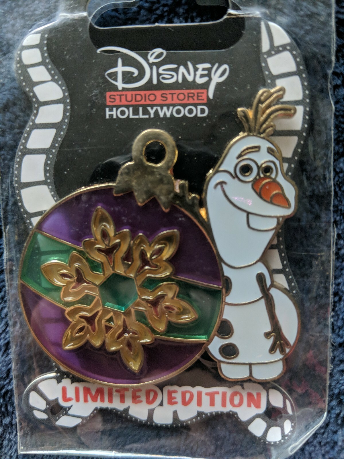 Disney DSF DSSH 2019 Frozen Olaf Stained Glass Ornament Christmas ...