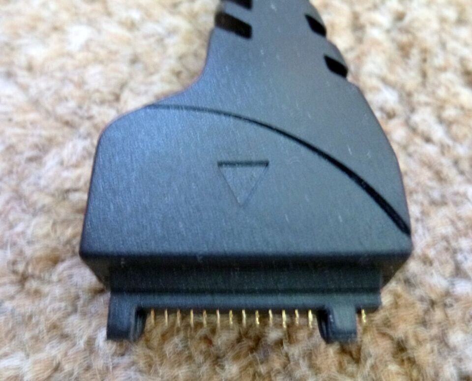 Nokia DKU-2 USB Connectivity Cable - Nokia 3300/3250/6125/6230/7270 ...