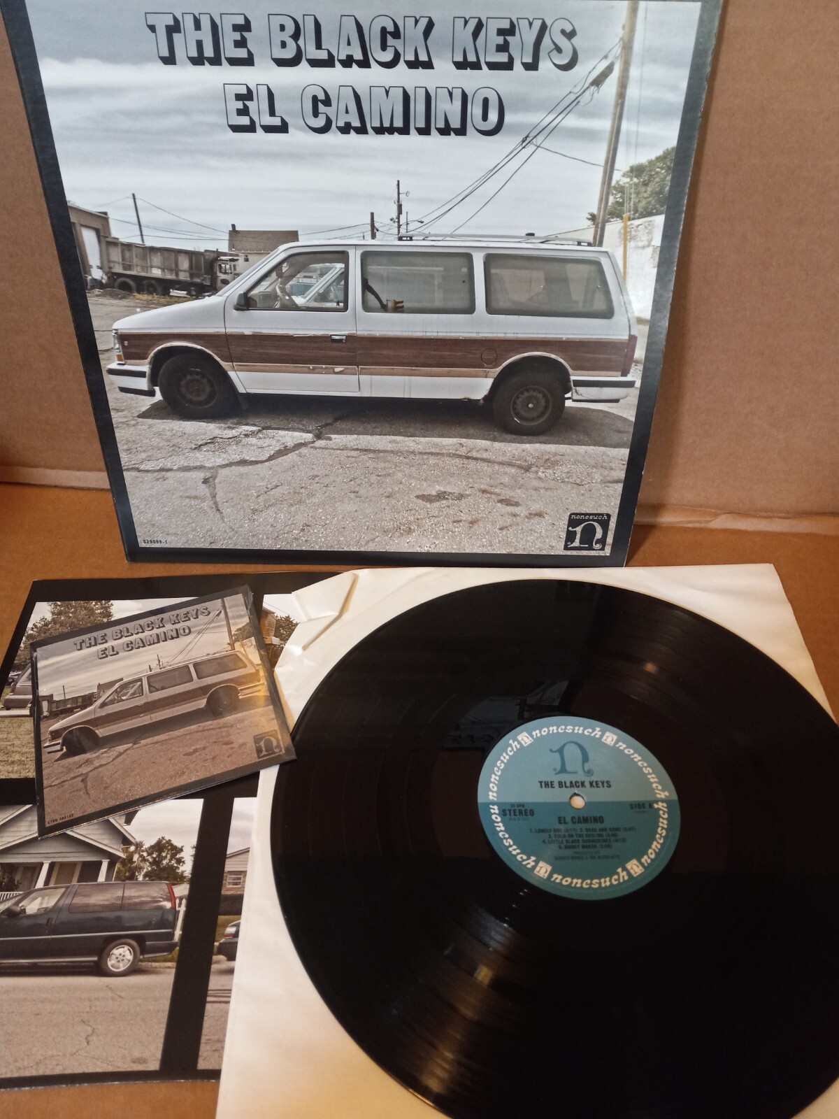 El Camino Black Keys Van