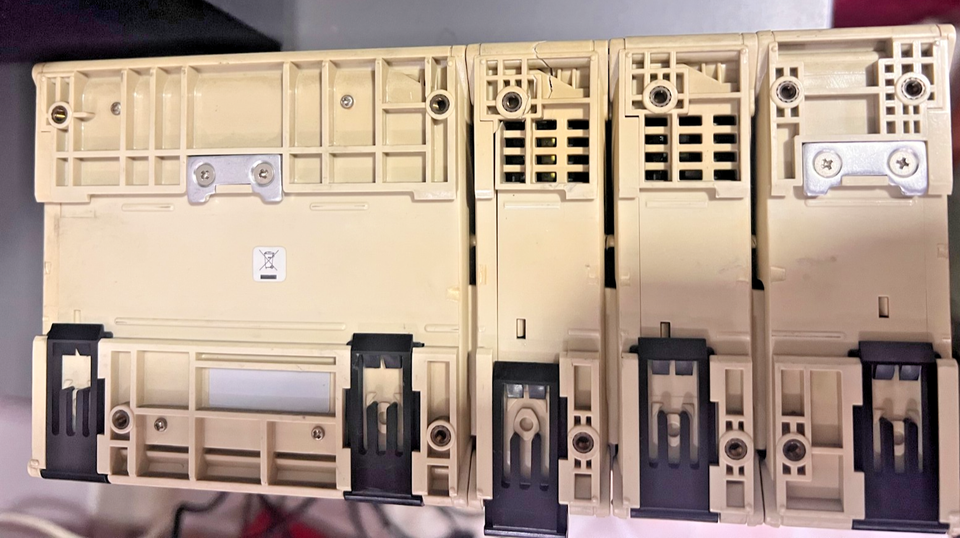 KEYENCE NR-600/ANALOG NR-HA08/NR-TH08/POWER NR-U60 | eBay