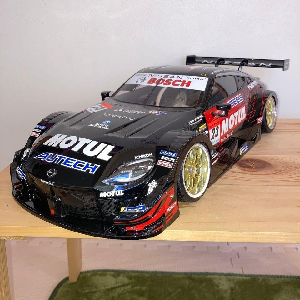 Tamiya MOTUL AUTECH Z 1/10 RC Body Only w/ Mirrors Wing Light Parts ...