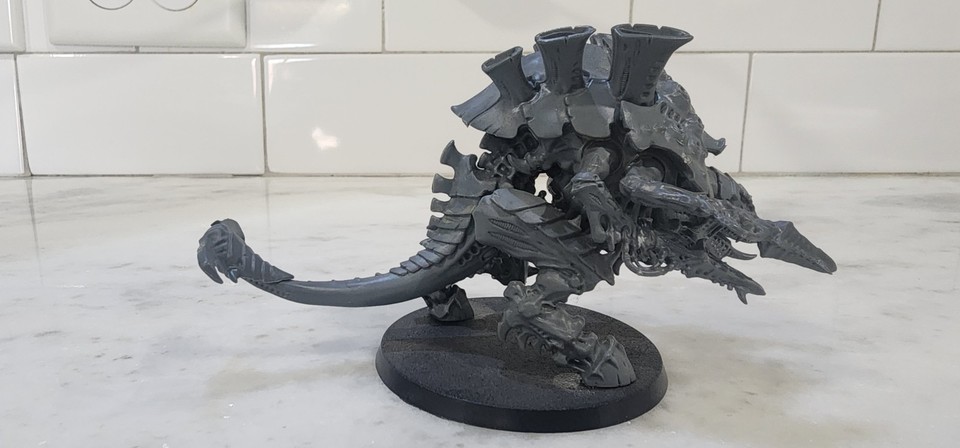 Warhammer 40k: Tyranid Carnifex Unpainted. | eBay