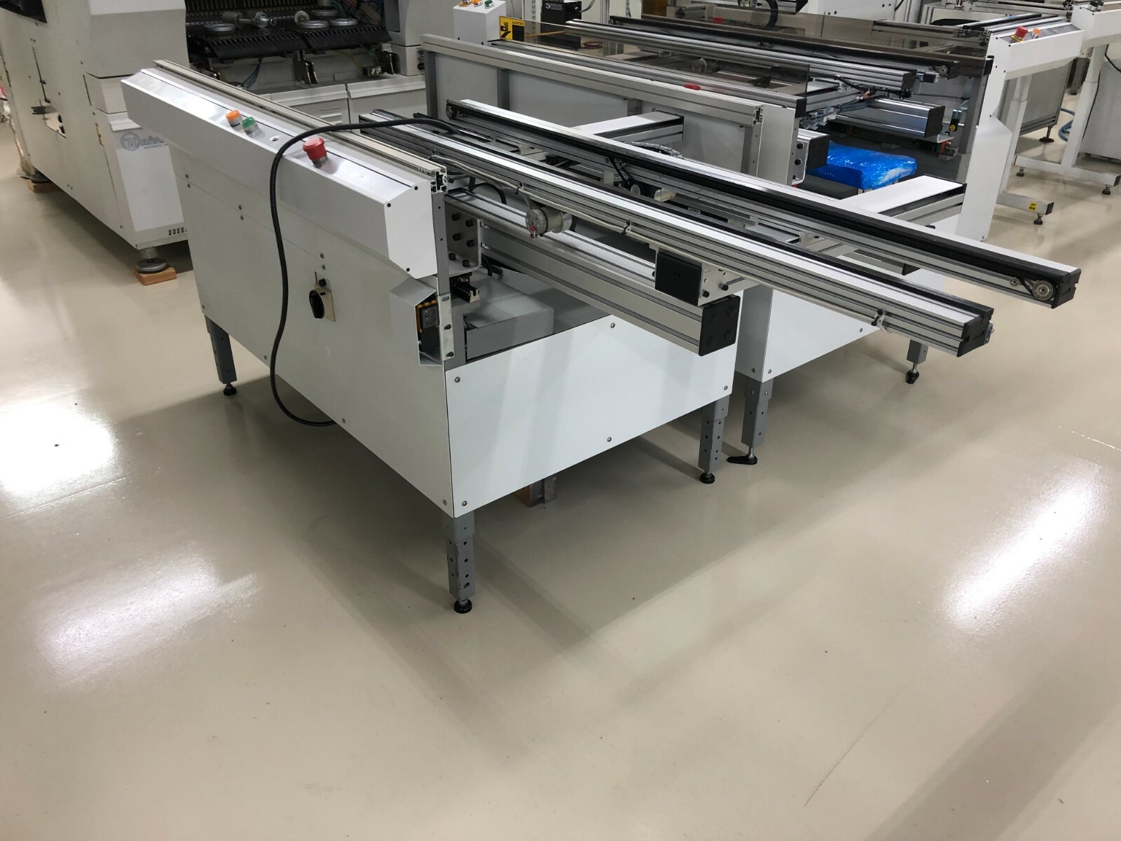 UIC Universal Instruments PCB Shuttle Gate Conveyor Model# 5374E | eBay