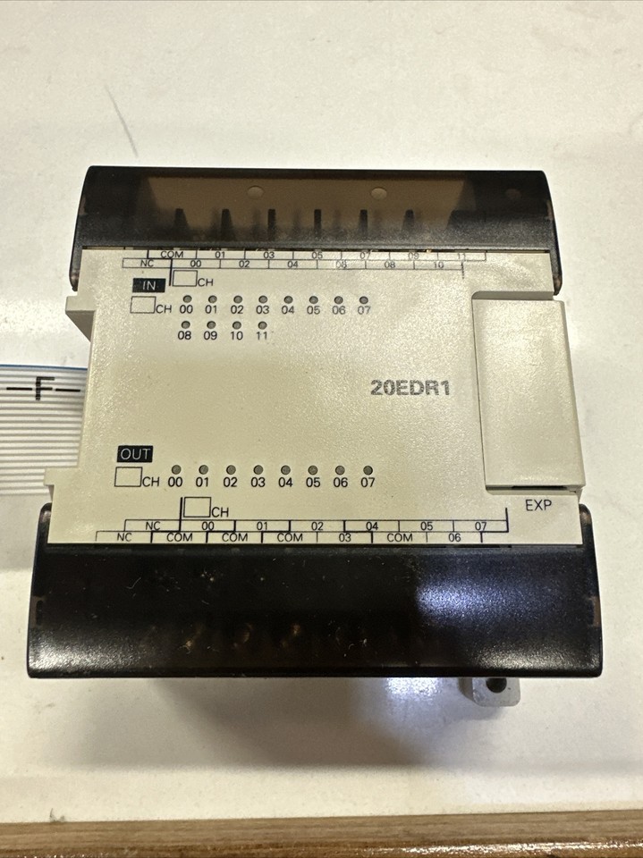 Omron CPM1A-20EDR1 Programmable Controller, 24V DC 5mA. - NEW OLD STOCK ...