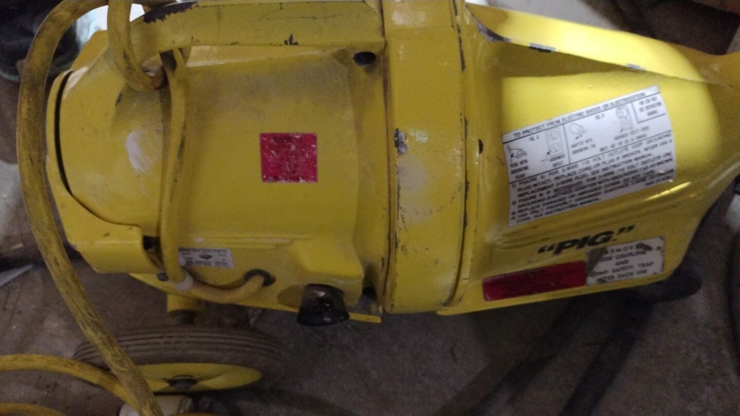 NSS M-1 PIG COMMERCIAL VACUUM Motor and Motor Housing,Wheels, Works .As ...