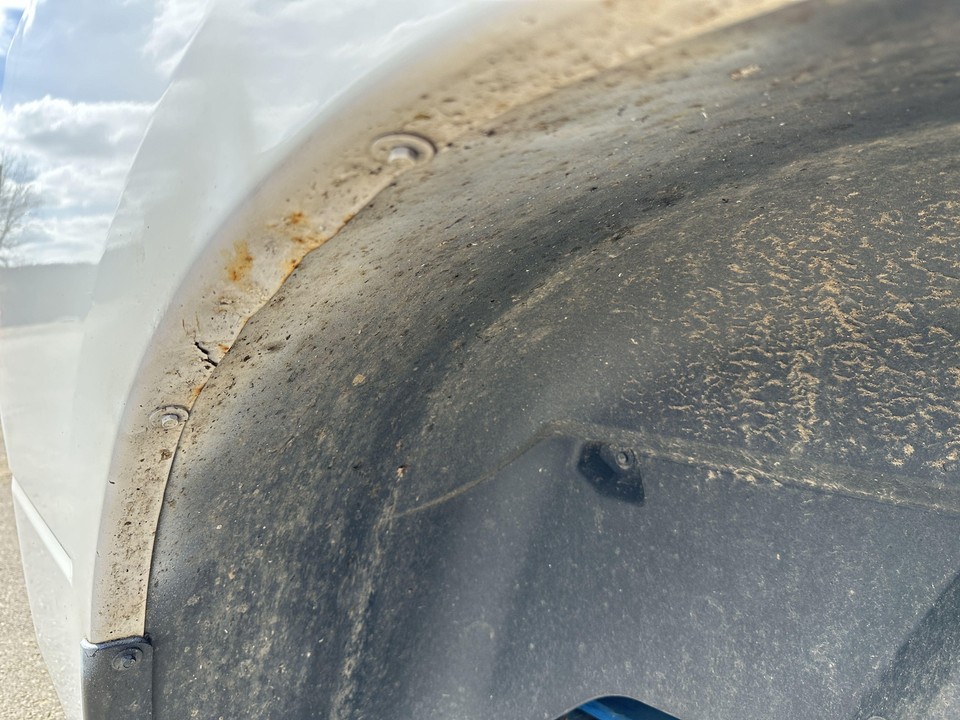 12-23 DODGE RAM 1500 6'4 BOX BED STORAGE IN SIDE, BRIGHT WHITE CLEAR ...