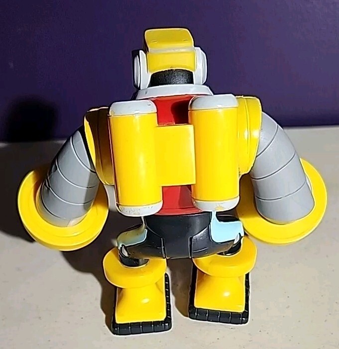 2004 Mattel Capcom Mega Man NT Warrior Guts Man Action Figure | eBay