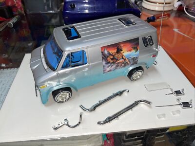 Revell 70's Chevy Custom Van Model Kit Vintage 1976 Van Built & Painted ...