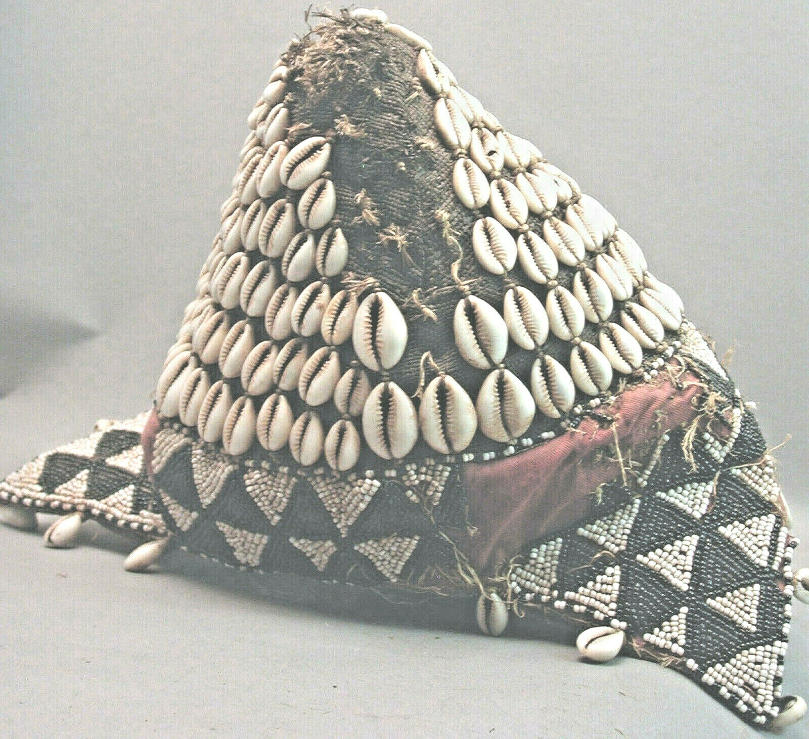 ORIGINAL CROWN WEARABLE HAT COWRIE SHELL AFRICAN FIBER PENDE BEADS ...
