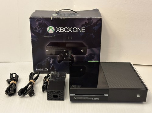 Microsoft Xbox One Halo: The Master Chief Collection Bundle 500GB Black ...