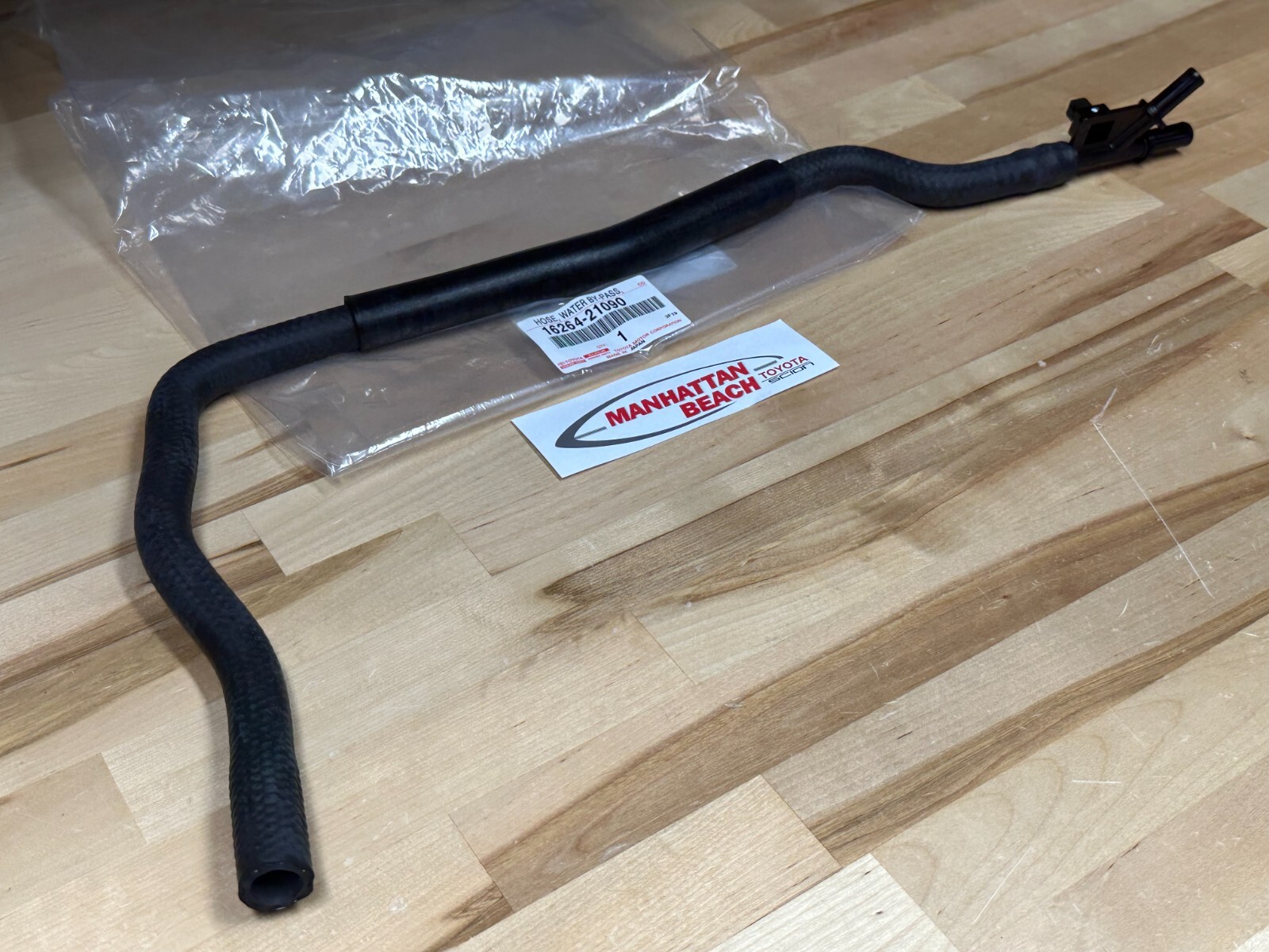 08-15 SCION XB 3 WAY COOLANT BY PASS HOSE GENUINE TOYOTA 16264-21090 | eBay
