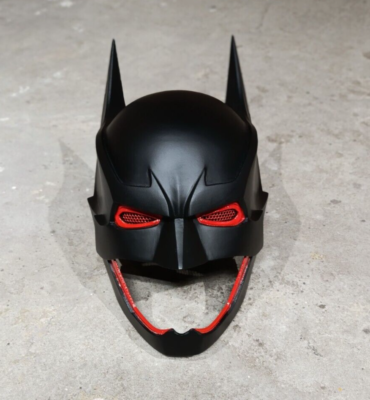 Batman Beyond Helmet Batman Beyond's New Series Shows Off Terry