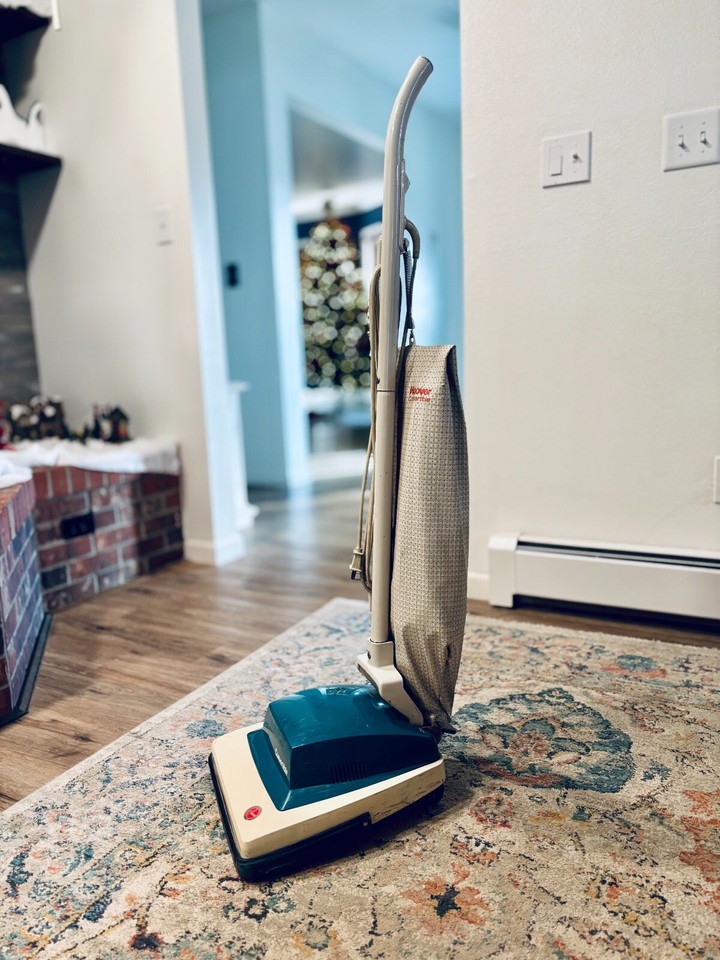 Vintage Hoover Convertible Upright Vacuum Cleaner Model U4373 - with ...