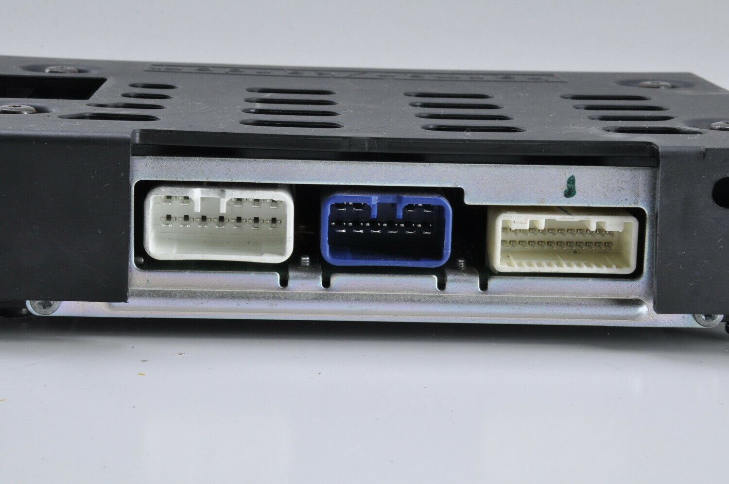 SUBARU LEGACY OUTBACK Amplifier AMP Audio Harman Kardon OEM 2010 2011 ...