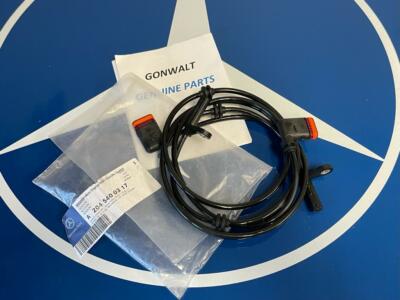 Genuine Mercedes Benz ABS Wheel Speed Sensor 2045400317 C300 C350 C63 ...