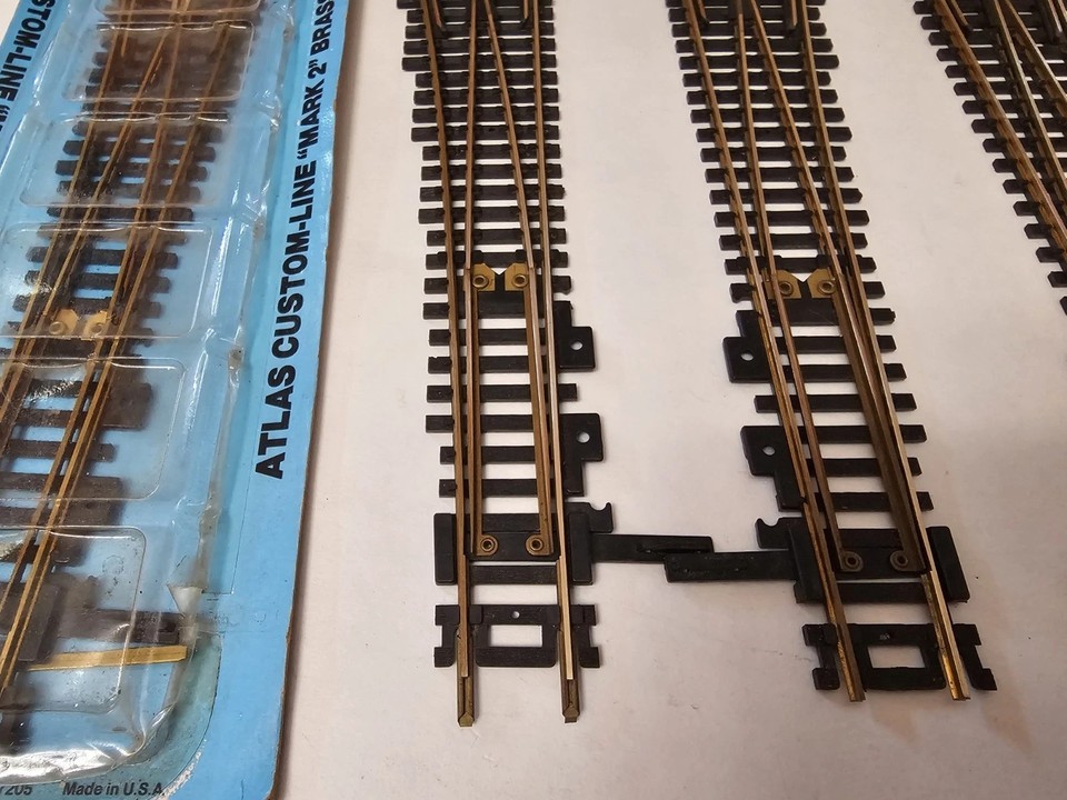 (5) Atlas HO Custom Line #6 Right and Left hand Turnouts - Code 100 ...