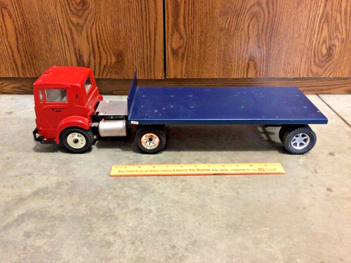 Vintage ERTL customized White cabover semi truck & custom made flatbed ...