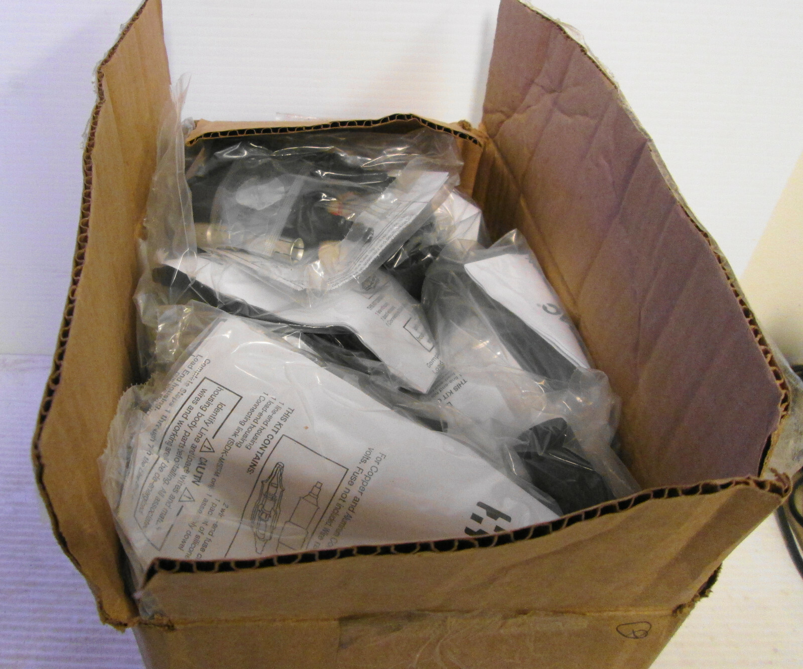 Homac SLT-M Inline Fuse/Disconnect Kit (Lot of 25) | eBay Australia