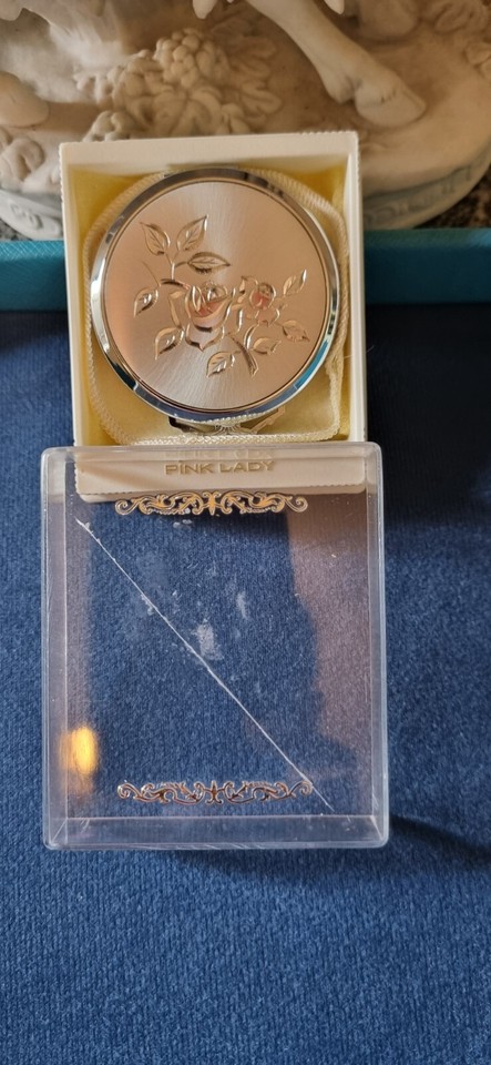 Pink Lady Powder Compact, Vintage cosmetics, face powder, make up ...