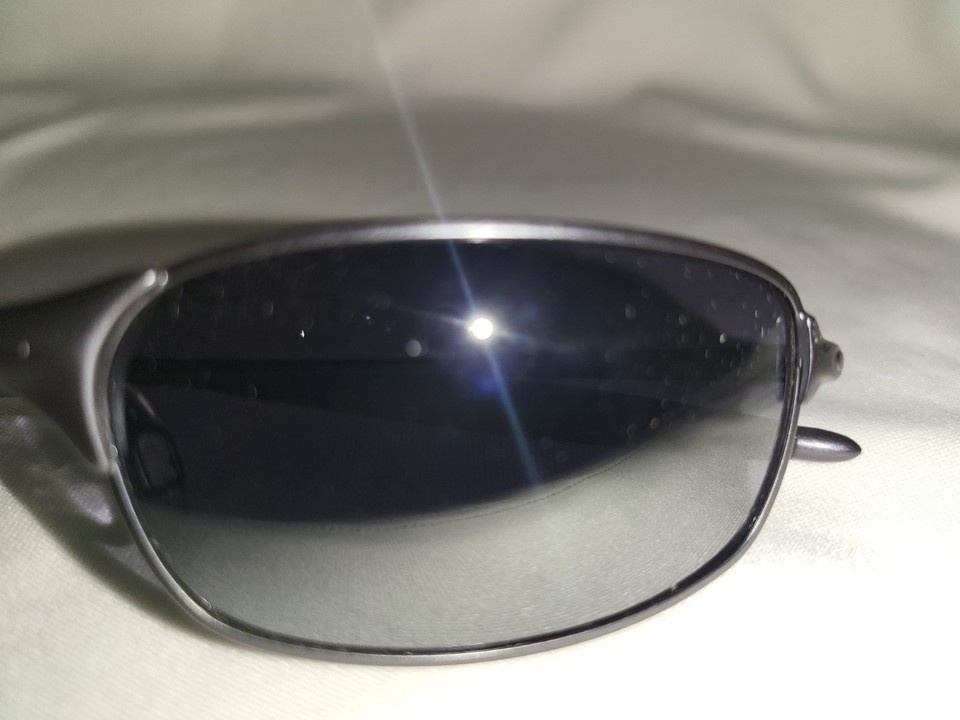 Black Oakley Square Wire 2.0 Sunglasses/Black Iridium lenses & Soft ...