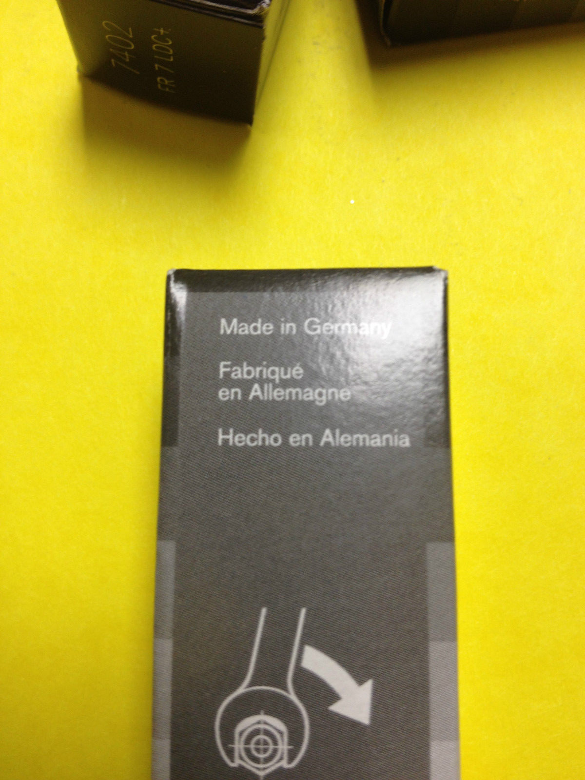 Bosch Super Spark Plug 7402 FR7LDC+ Original Box 1 set of 4 Plugs ...