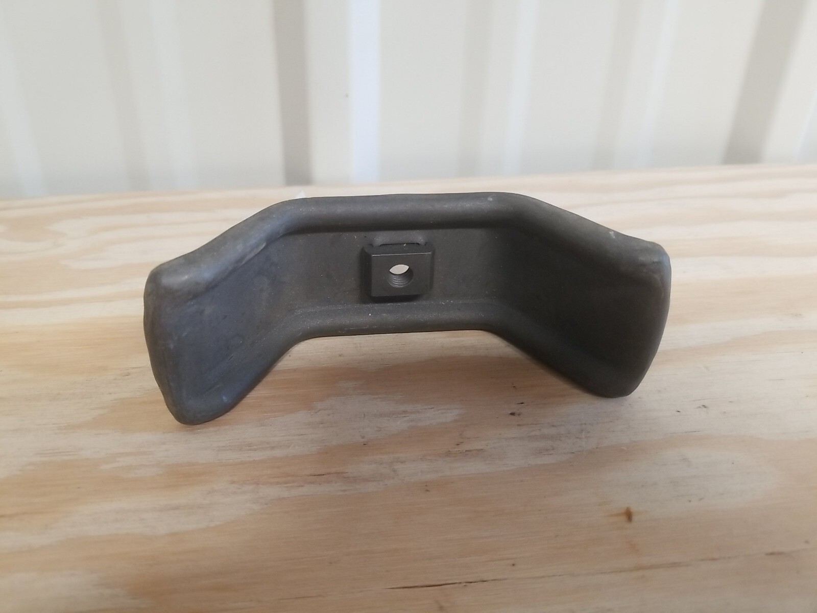 NOS GM 10102809 Spare Wheel Retainer 1988-96 Regal Grand Prix 1995-2001 ...