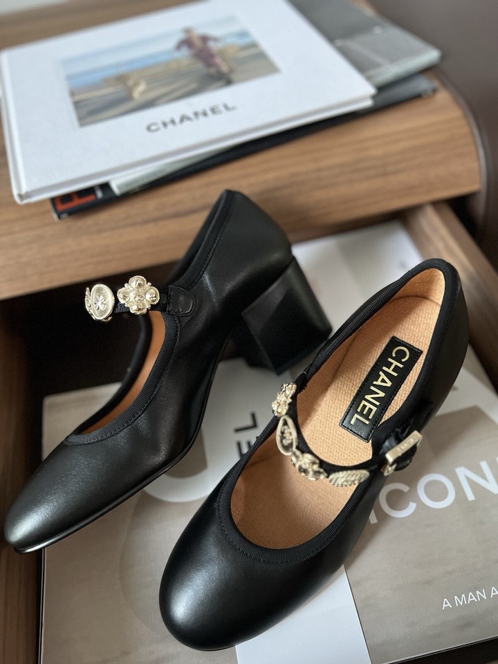 Chanel 24A Metiers D’art Black Leather Mary Jane Heels Gold Charms ...