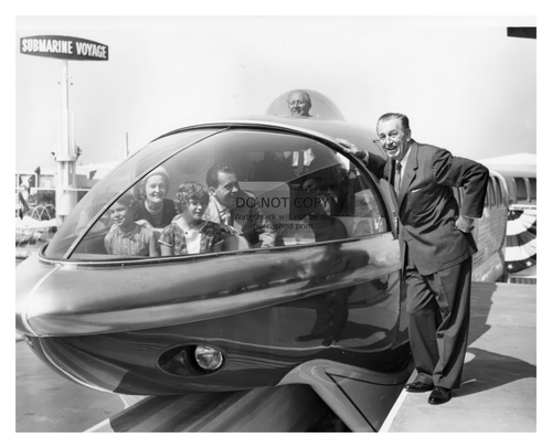 PRESIDENT RICHARD NIXON RIDING DISNEY MONORAIL WITH HIS FAMILY 1959 ...