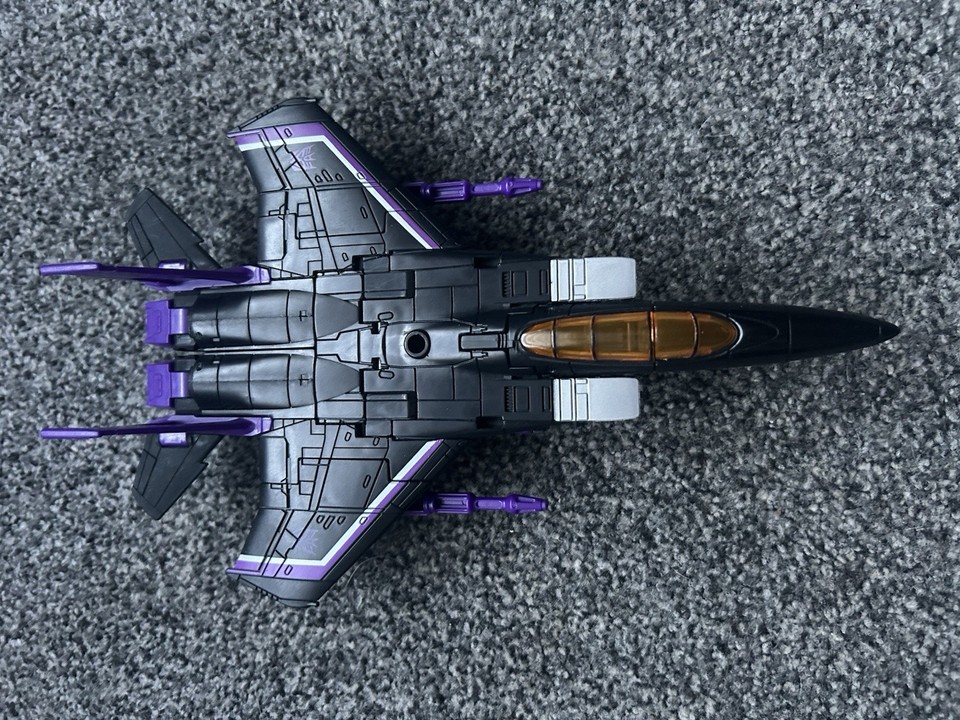 Transformers Earthrise Seekers Thundercracker and Skywarp Complete ...