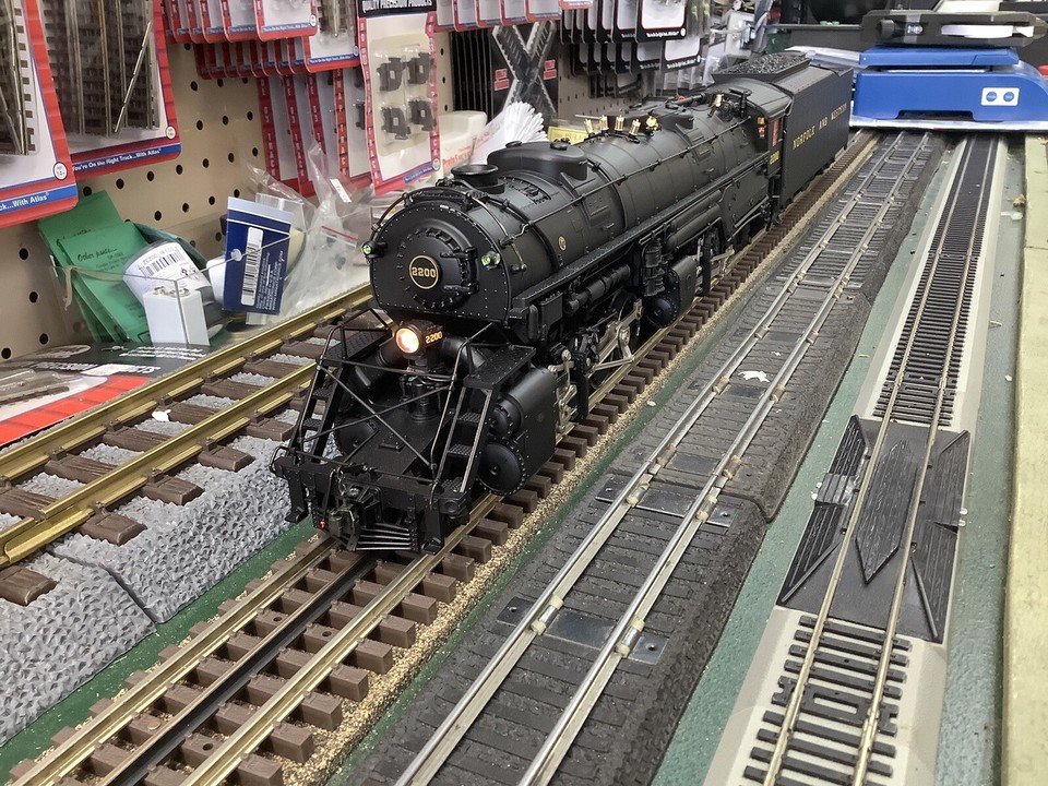 Lionel JLC Series Norfolk & Western Y6b O Scale Steam Locomotive (6 ...