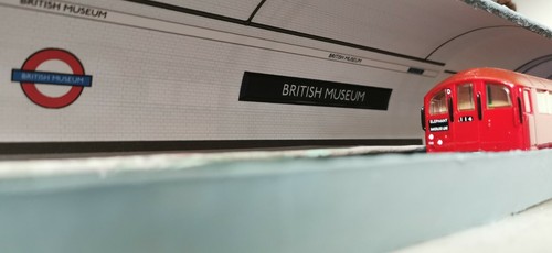 OO Gauge London Underground Station Tube Platform Tile Brick Model ...