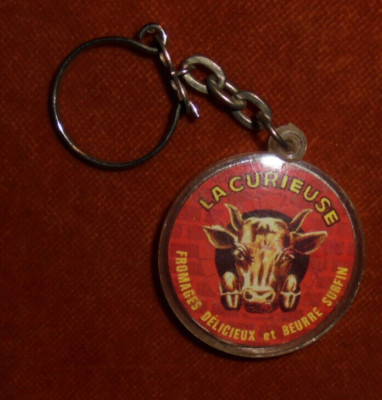 Porte-clés Fromage Beurre VACHE LA CURIEUSE Fromagerie PERREAULT ...