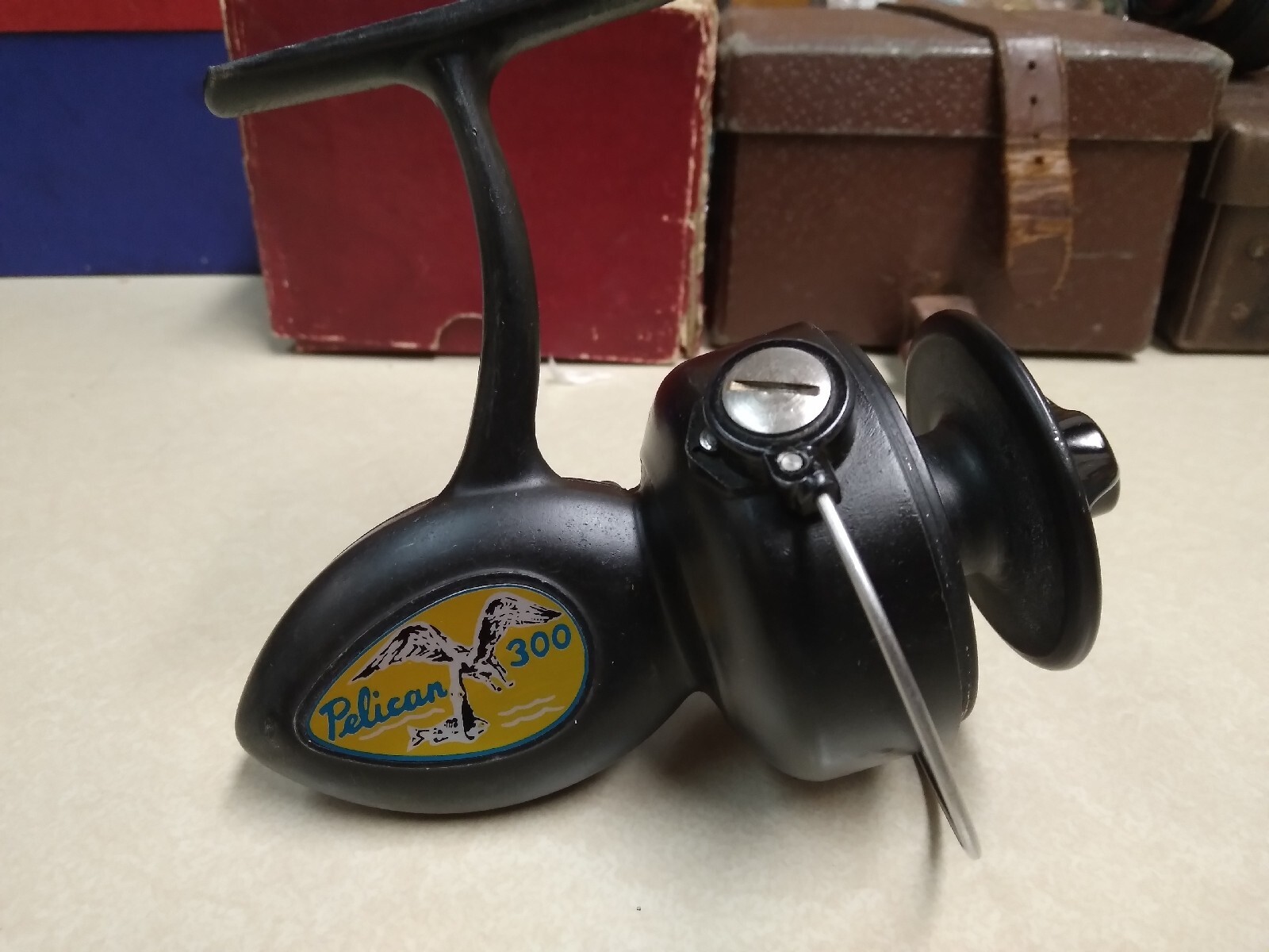 Rare Vintage Pelican 300 Spinning Reel | eBay