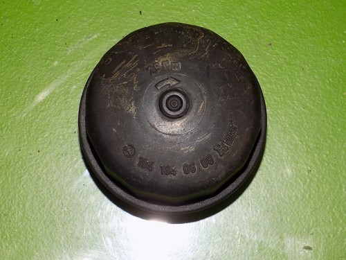 94-97 Mercedes C220 OEM W202 1041840608 engine oil filter screw cap ...