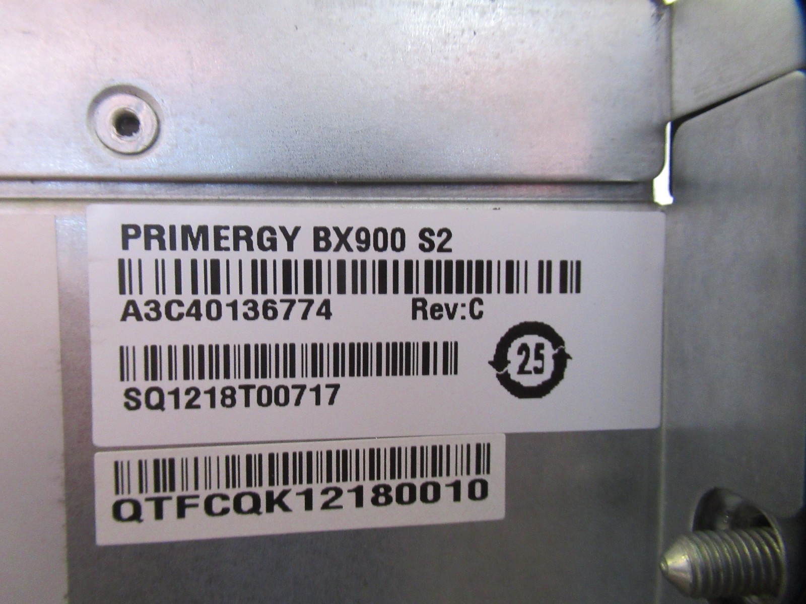 Fujitsu Primergy BX900 S2 Blade Chassis 18-Slot + 13x Blades S26361 ...