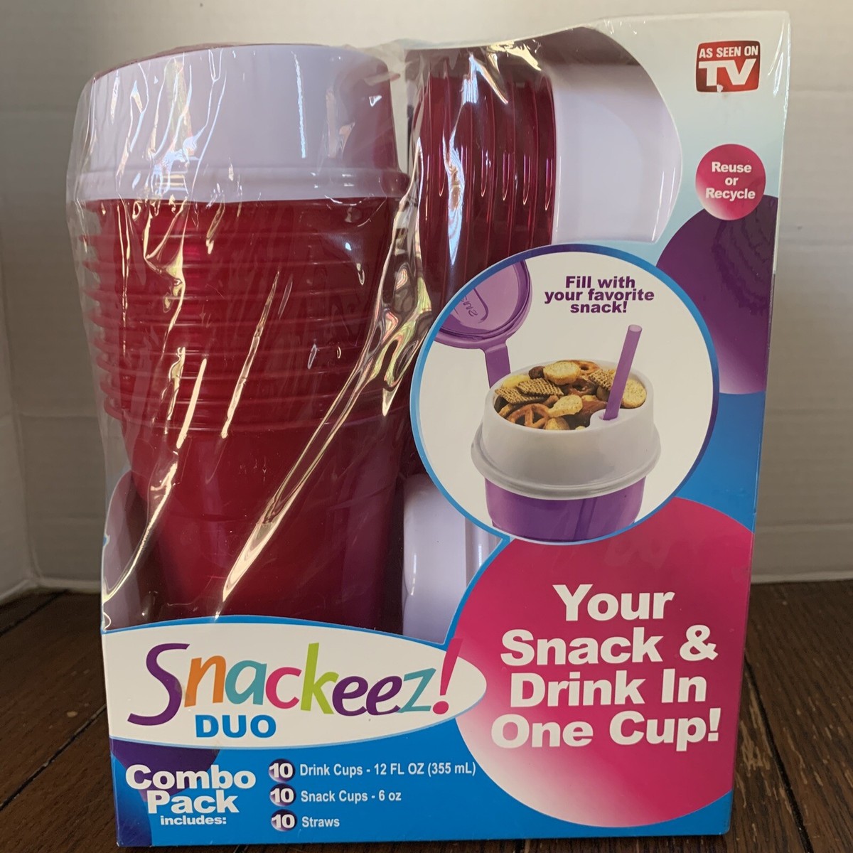 Snackeez Logo