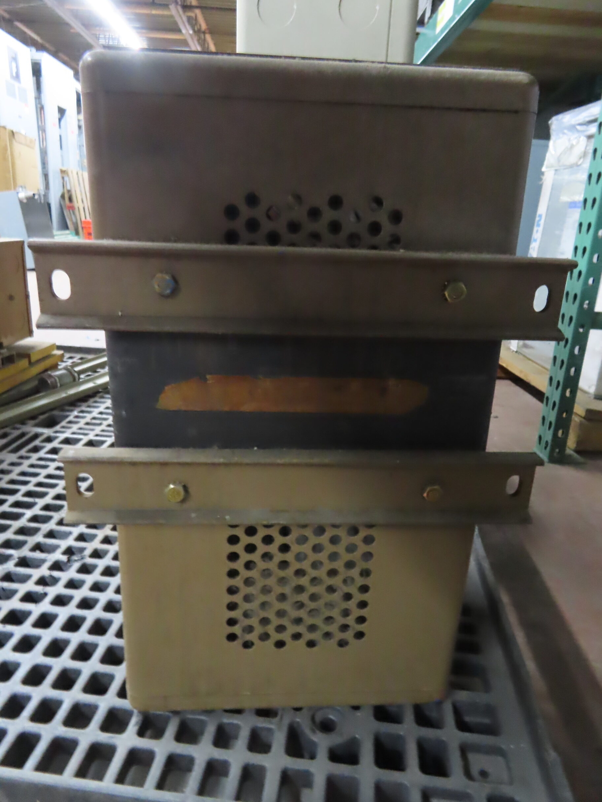 EMERSON SOLA 3000VA TRANSFORMER 63-23-230-8 480HV/120LV 1YEAR WARRANTY ...