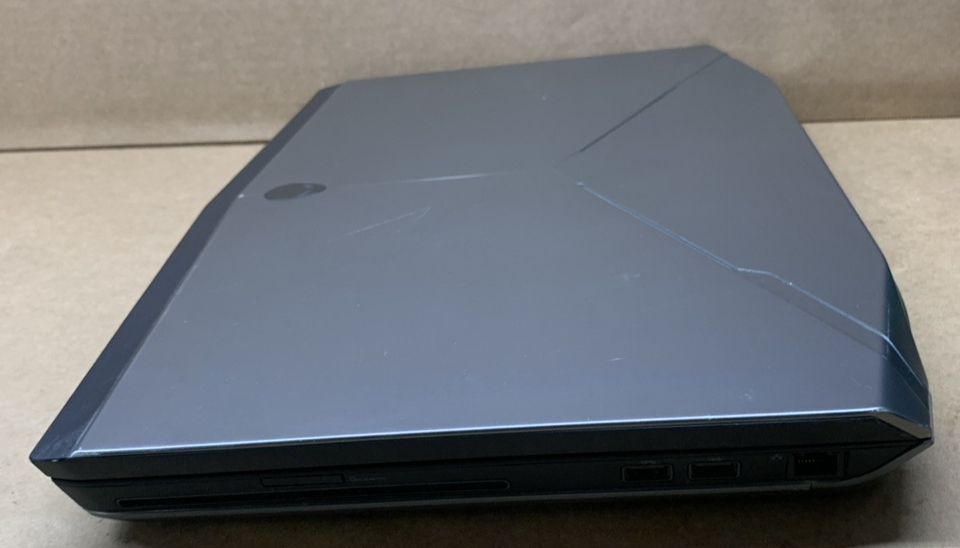 Alienware 17" Laptop Intel i7-4700MQ@2.4GHz, 8GB RAM, GTX 860M, 500GB ...