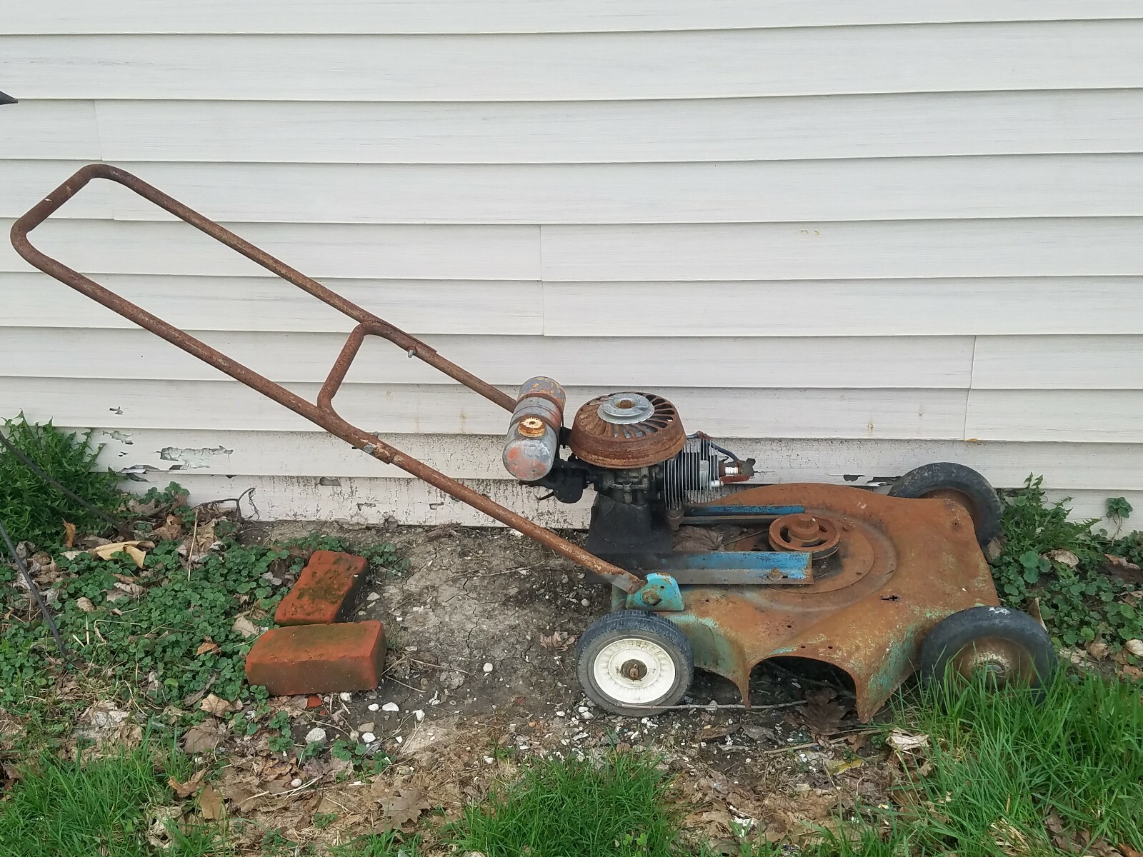 Vintage Sears Push Mower Old Engine See Pics untested parts or restore ...