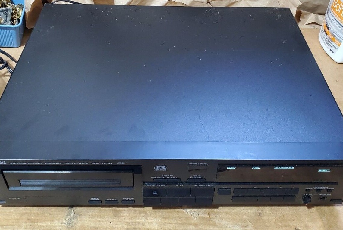 Vintage 1987 Yamaha CDX-700U Single One (1) Tray Compact Disc/CD Player ...